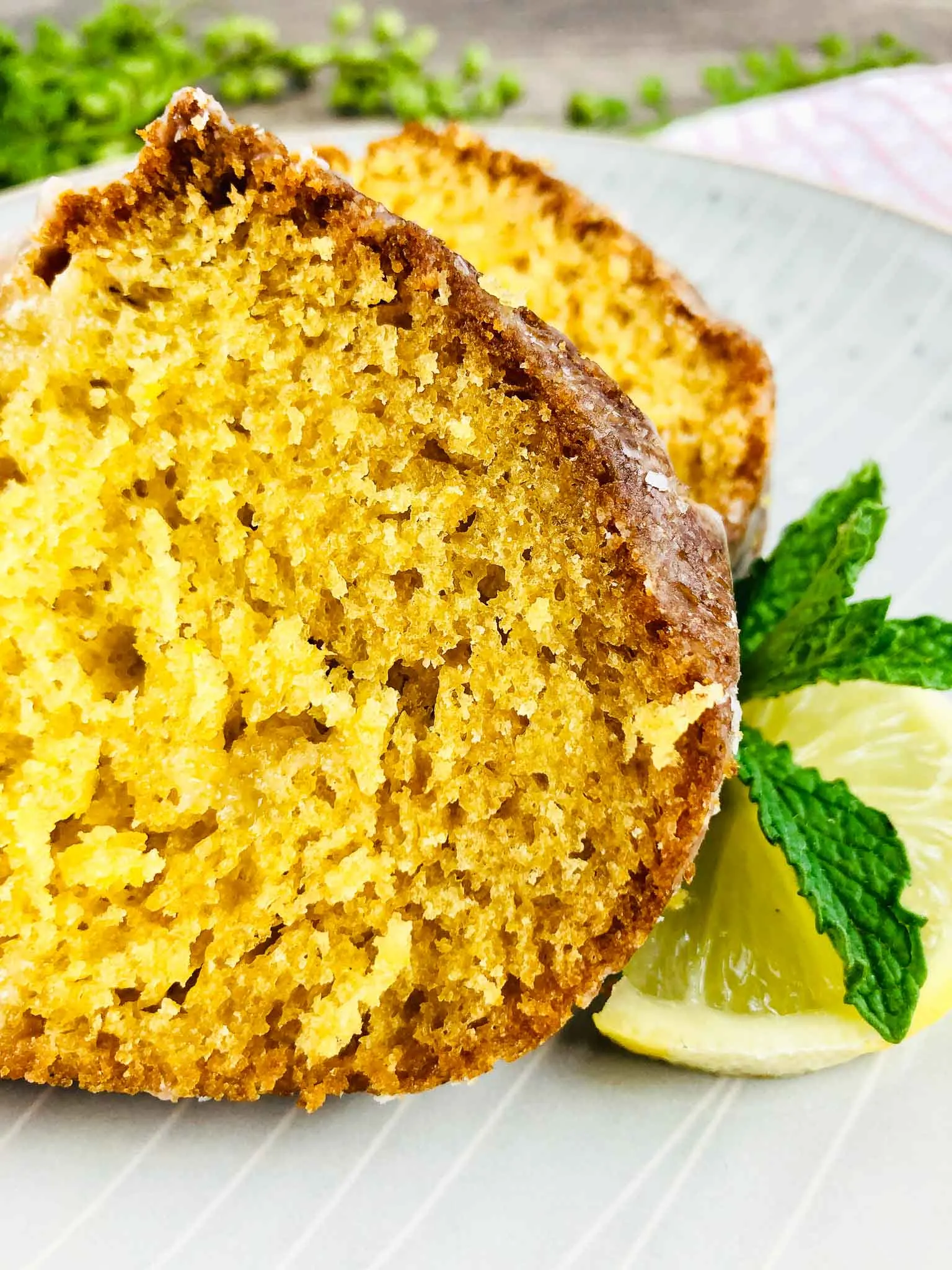 Easy Lemon 7UP Bundt Cake