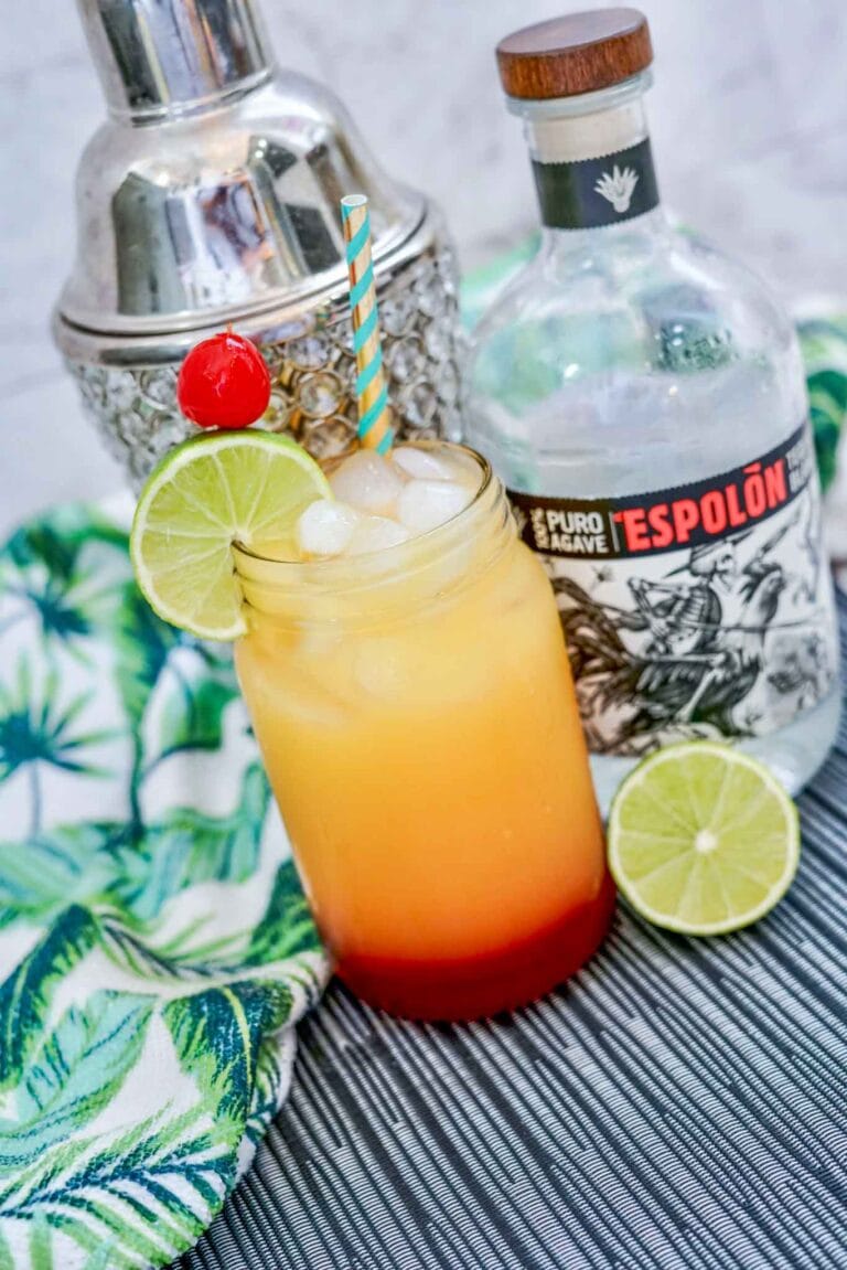 Easy Mexican Sunset Cocktail