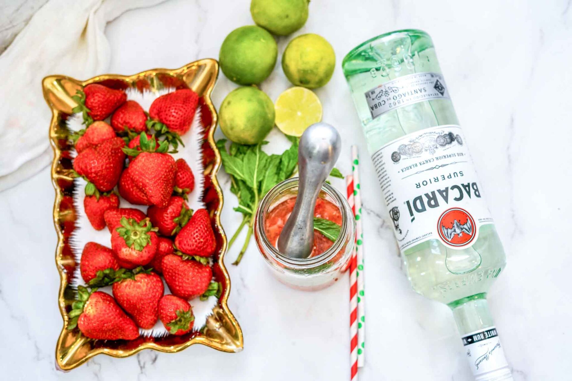 How To Make A Strawberry Mojito Cocktail