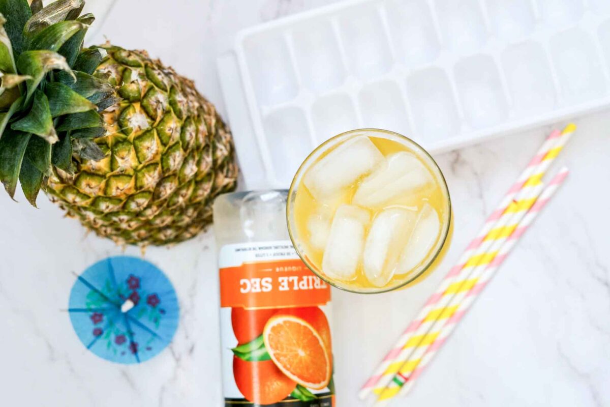 Simple Classic Hurricane Cocktail Recipe