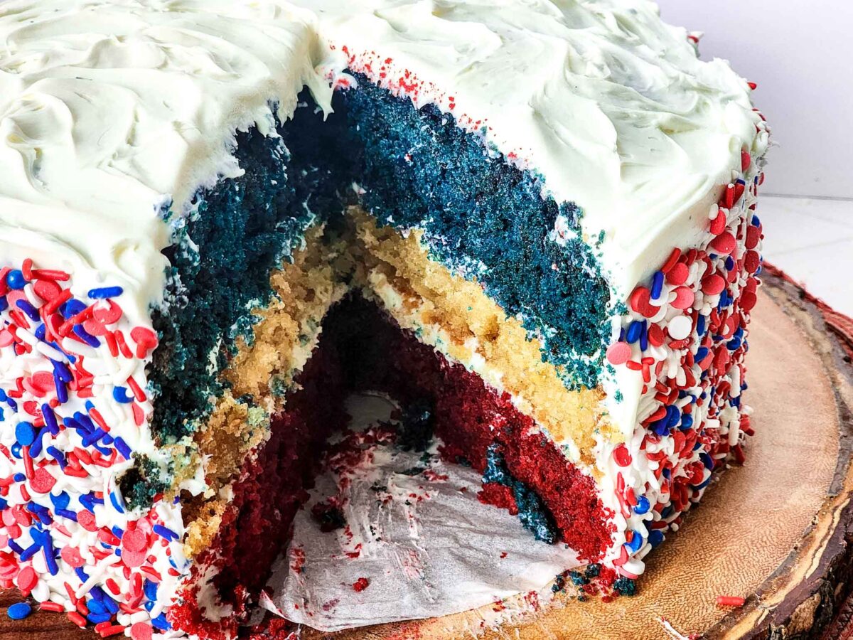 Stunning 4th of July Layer Cake