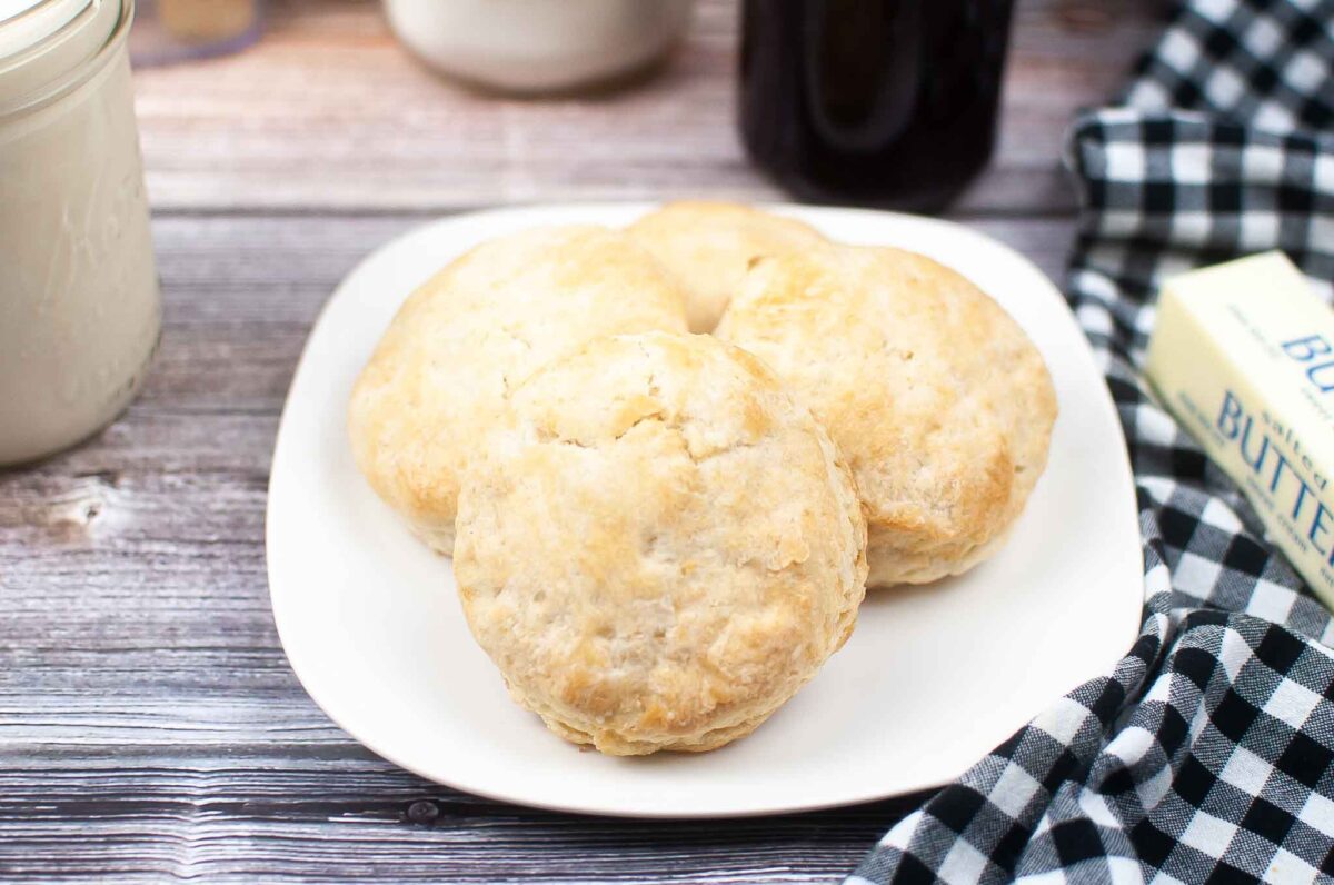 Easy Flaky Sourdough Discard Biscuits Recipe
