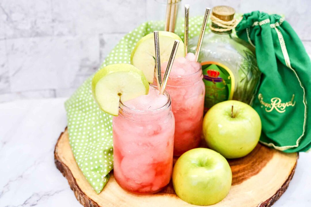 Delicious Crown Royal Apple Slush Cocktail Recipe