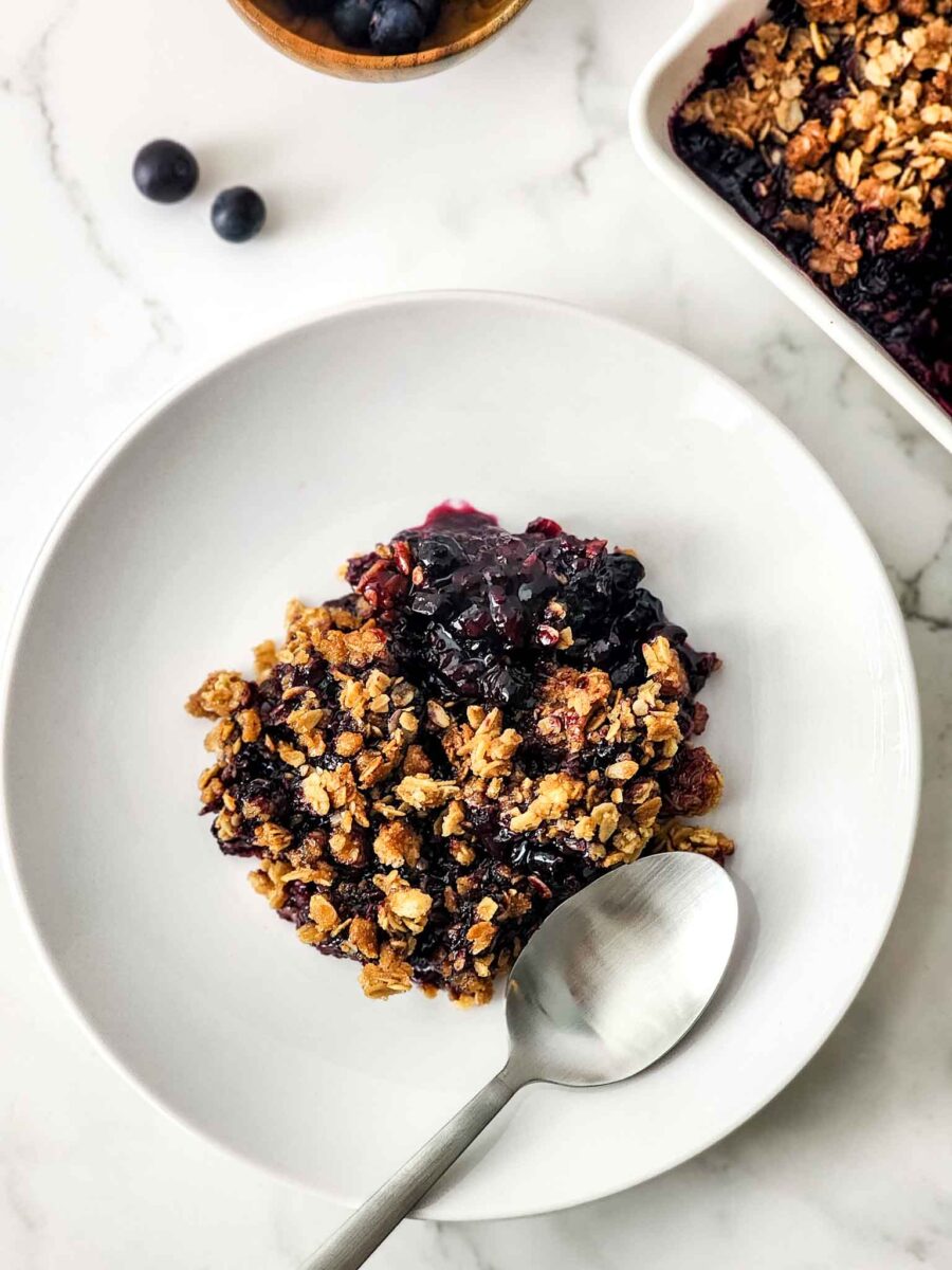Easy Blueberry Crisp Recipe