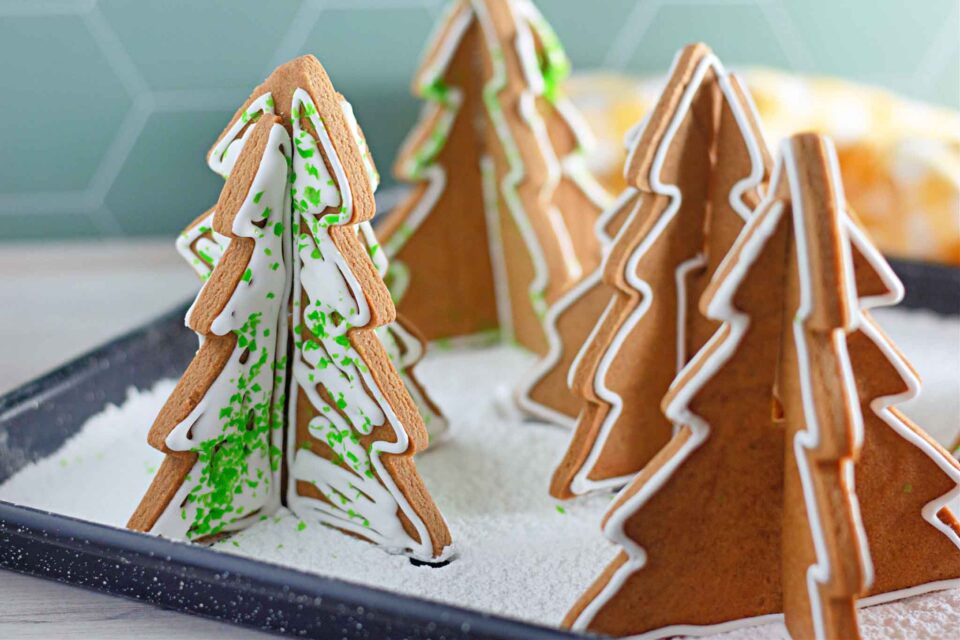 3D Christmas Tree Gingerbread Cookies