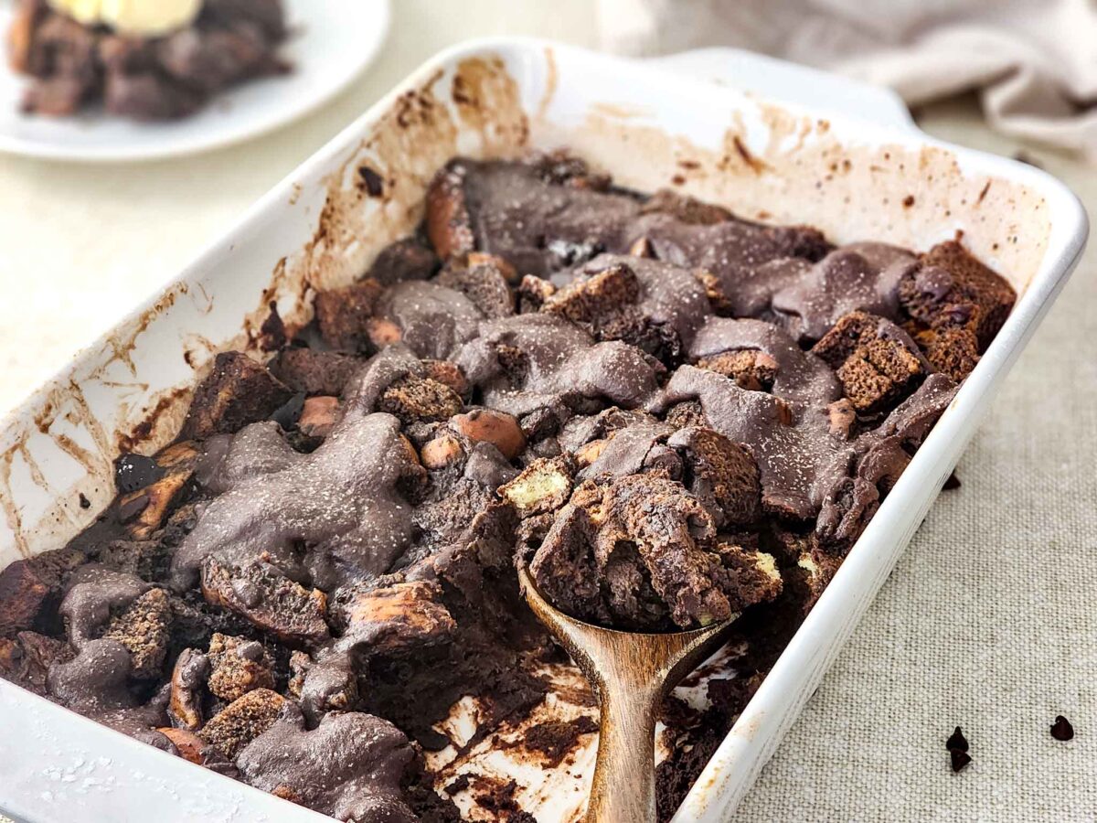 Easy Chocolate Bread Pudding Recipe